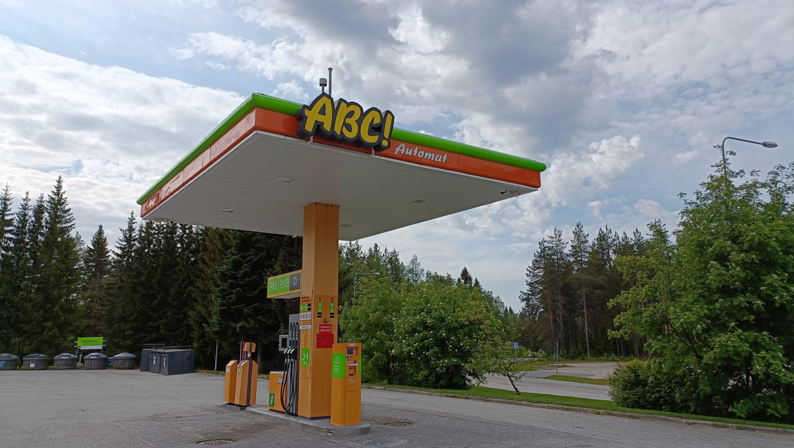 ABC-automaatti ja latauspiste - Visit Suomussalmi